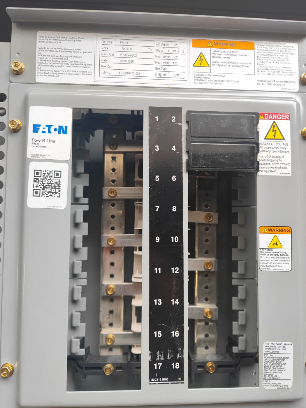 Panelboard EATON PRL1A, 225A, 240V/120V, 1PH/3W, 18Sp, NEMA 3R, 36 Inc ...