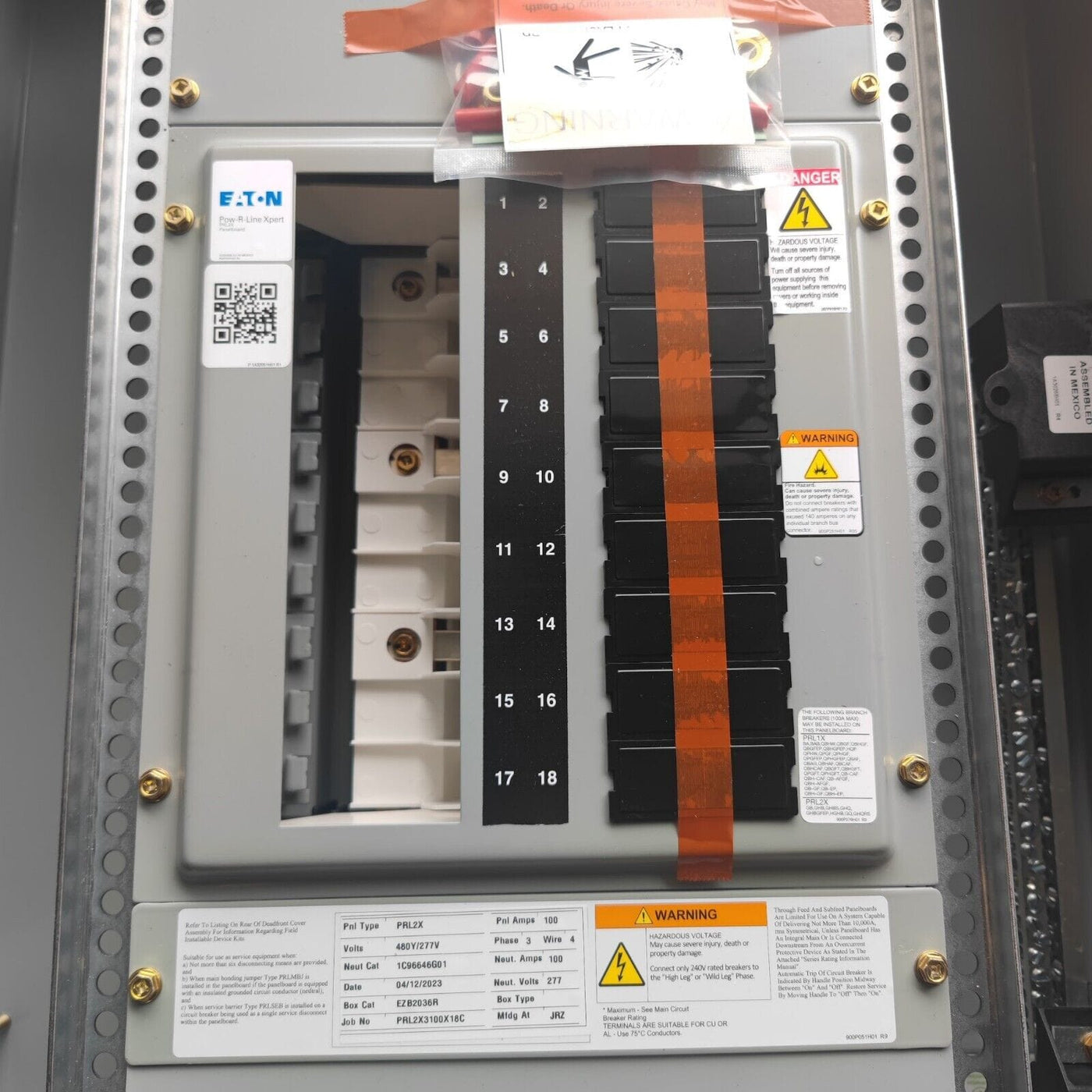 Panelboard EATON PRL2X, 100 AMP, 480Y/277V, 3PH/4W, 18Sp, NEMA 3R, 36 ...