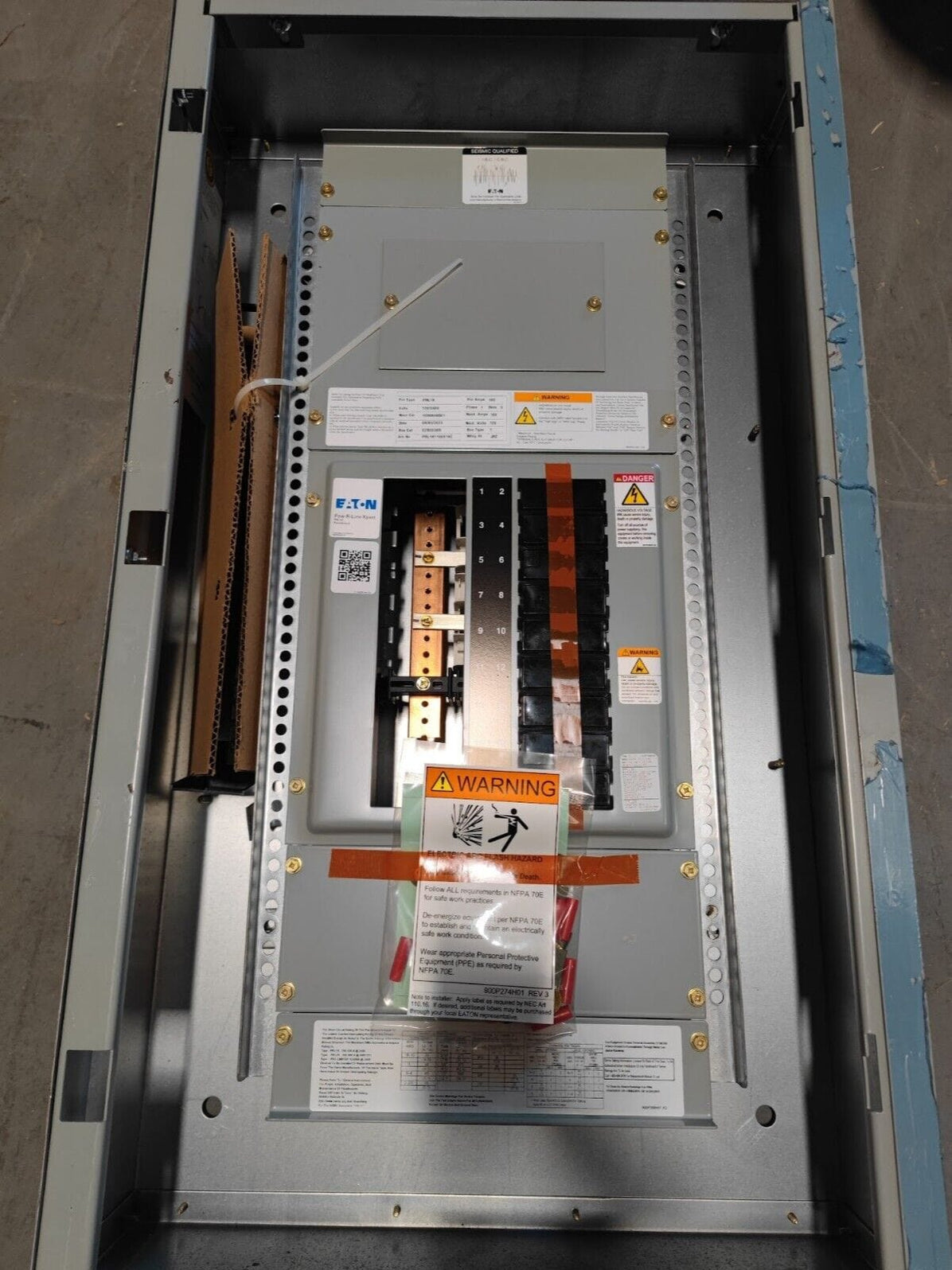 PANELBOARD EATON PRL1x, 100 AMP, 240/120V, 1PH/3W, 18Sp, NEMA 1, 36 In — Rabinkov Electric Supply