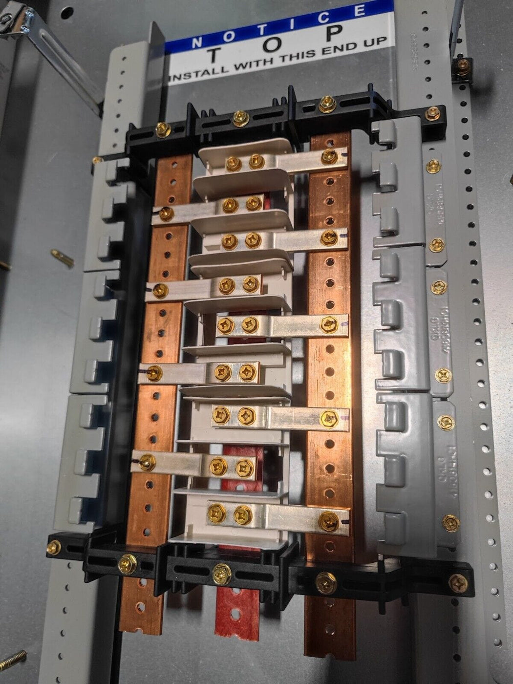 PANELBOARD EATON PRL1x, 100 AMP, 240/120V, 1PH/3W, 18Sp, NEMA 1, 36 In ...