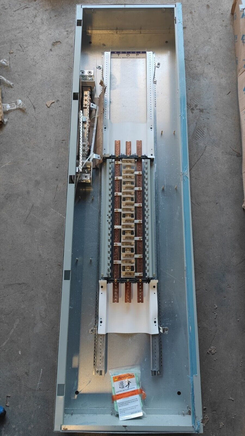 Panelboard EATON PRL2x, 600 AMP, 480Y/277V, 3PH/4W, 42Sp, NEMA 1, 72 i ...