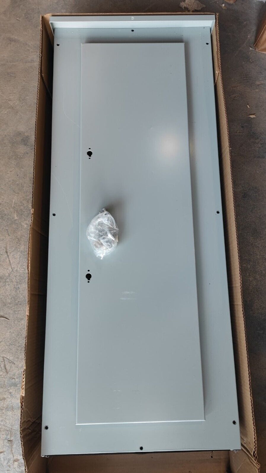 PANELBOARD SIEMENS, 250 AMP, 240/120V, MLO, 1PH/3W, 54Sp, SINGLE PHASE ...