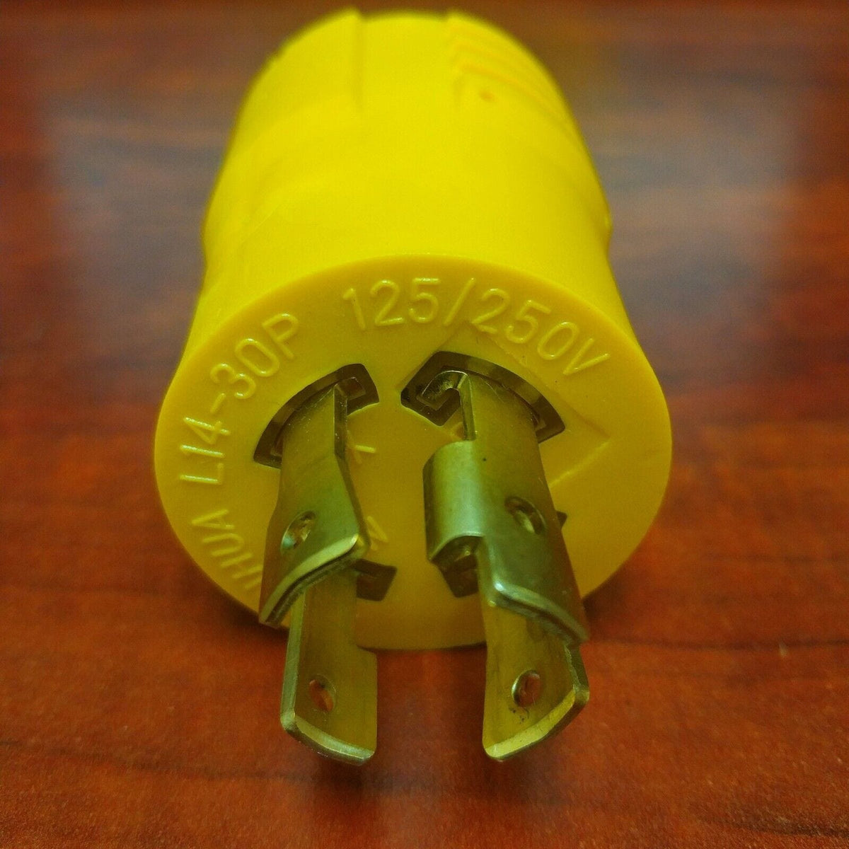 Locking Generator Plug NEMA L14-30P to TT-30R, 30A, 125/250V — Rabinkov ...