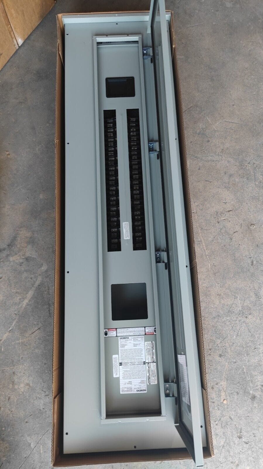 PANELBOARD SIEMENS, 400 AMP, 240V / 120V, MLO, 1PH/3W, 54Sp, SINGLE PH ...
