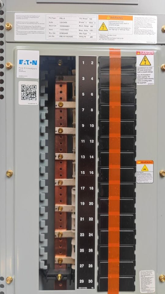 Panelboard EATON PRL1x, 100 AMP, 240V/120V, 1PH/3W, 30Sp, NEMA 1, 48 I ...
