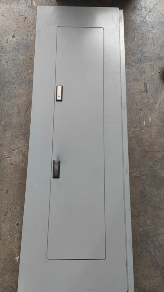 Panelboard EATON PRL1x, 225 AMP, 208Y/120V, 3PH/4W, 60Sp, NEMA 1, 60 I ...